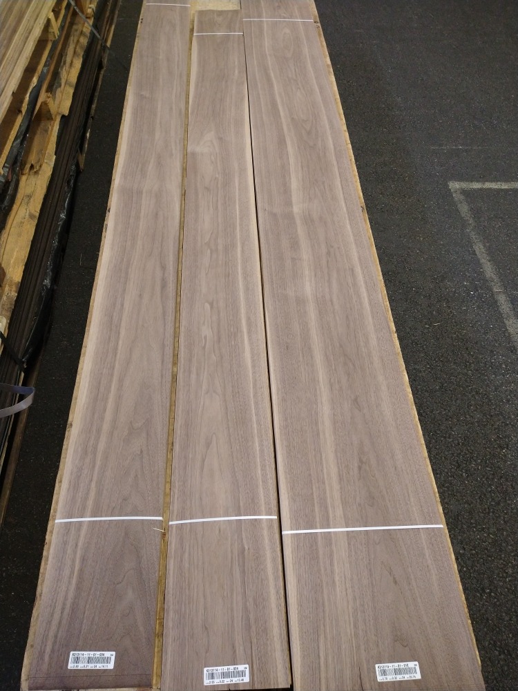 Přírodní dýha Ořech americký | Dyhy.cz